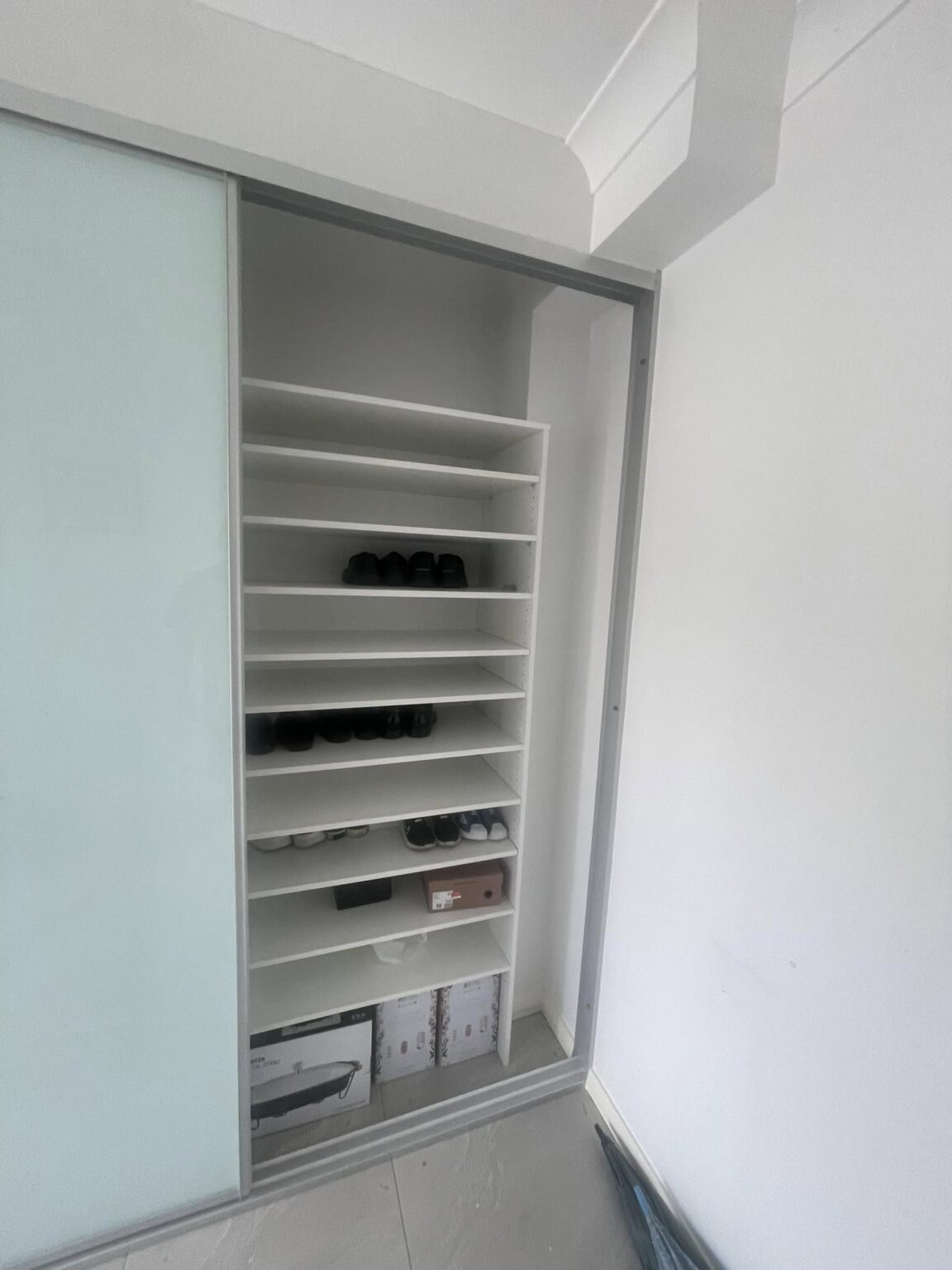 Budget Wardrobe - afterbuiltsolutions.com.au